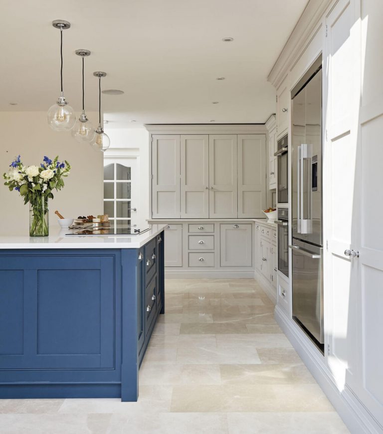 Blue Shaker Kitchen | Tom Howley