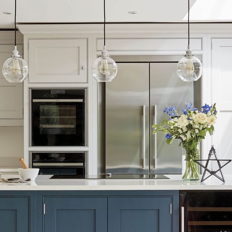 Blue Shaker Kitchen | Tom Howley