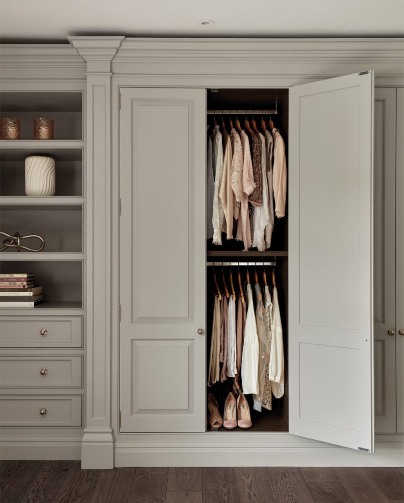 Bespoke Bedroom Wardrobes | Tom Howley