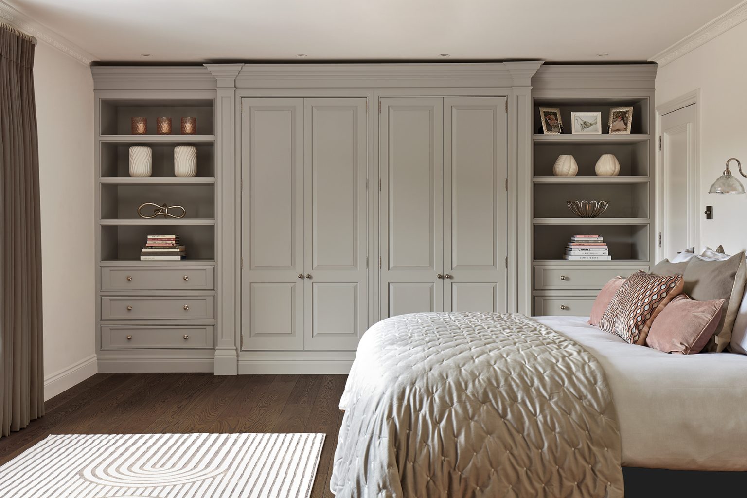 Bespoke Bedroom Wardrobes | Tom Howley