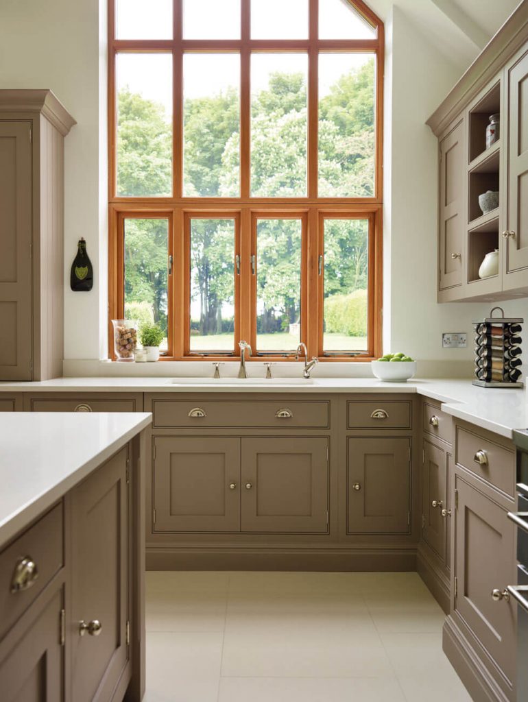 Classic Shaker Kitchen | Tom Howley