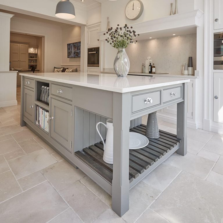 Grey Shaker Kitchen | Tom Howley
