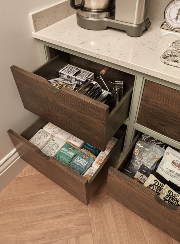 Walk-in Pantries | Tom Howley