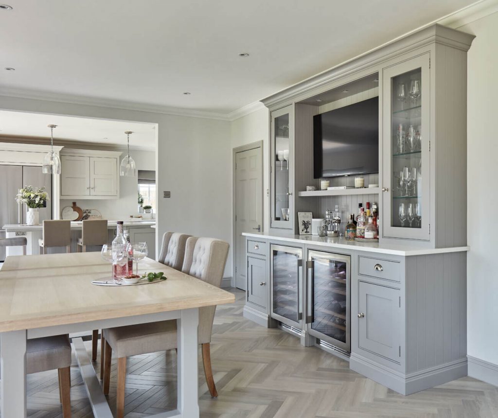 Light Grey Bar Area | Tom Howley