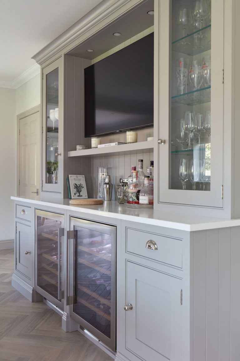 Light Grey Bar Area | Tom Howley