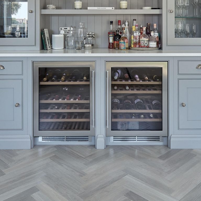 Light Grey Bar Area | Tom Howley