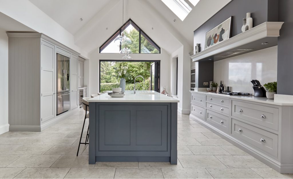 Bespoke Grey Kitchen | Tom Howley