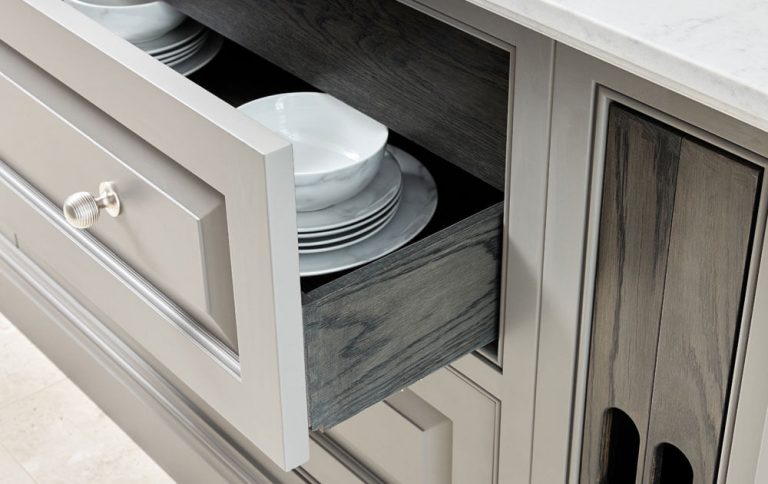 Bespoke Family Kitchen | Tom Howley