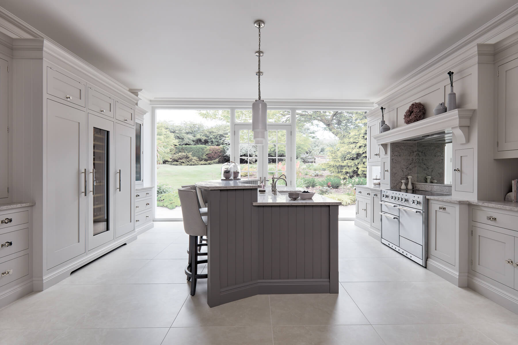 Modern Grey Shaker Kitchen | Tom Howley Modern Grey Shaker Kitchen | Tom Howley