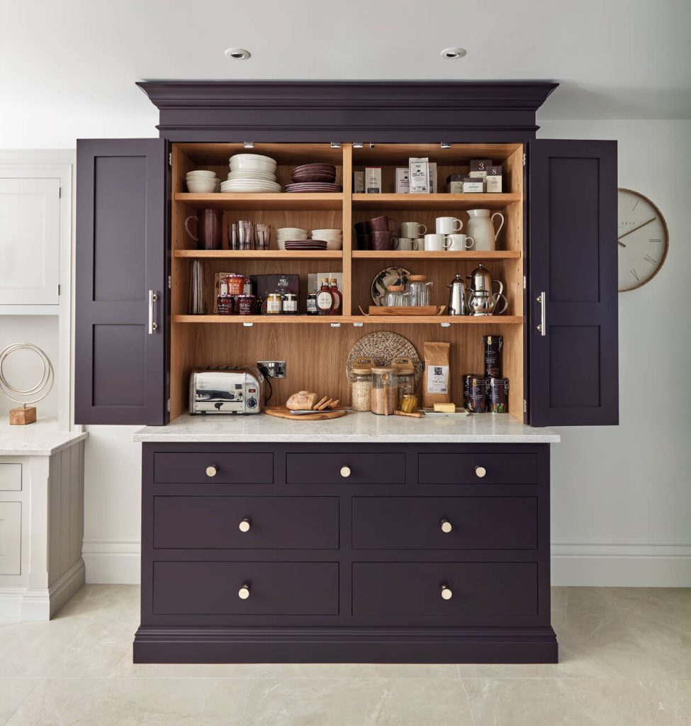 Traditional Shaker Kitchen