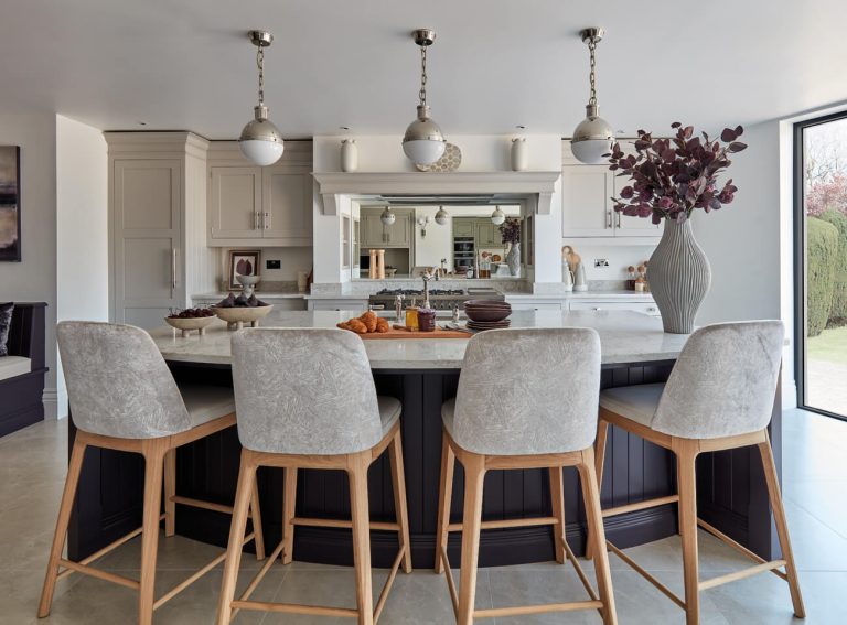 Traditional Shaker Kitchen