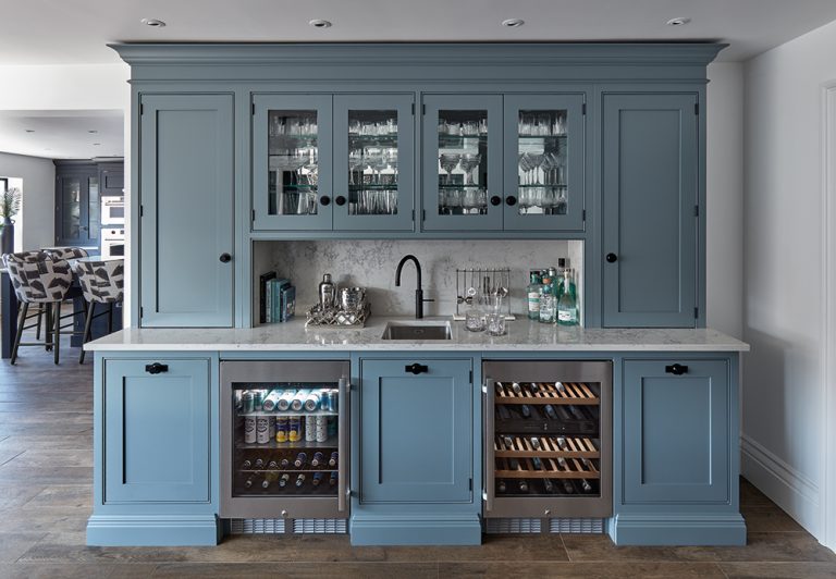 Project Spotlight: Luxurious Bespoke Bar Area and Media Wall