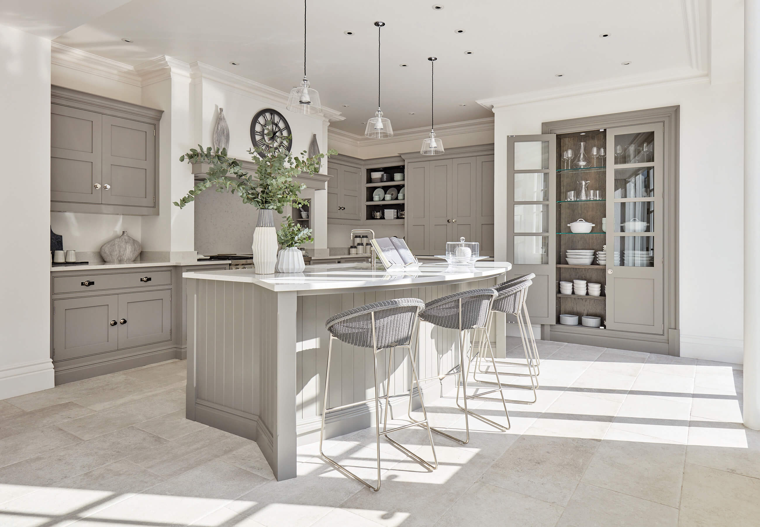 Shaker Kitchens | Traditional & Contemporary Kitchens | Tom Howley
