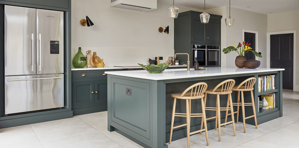 Contemporary Green Shaker Kitchen | Tom Howley