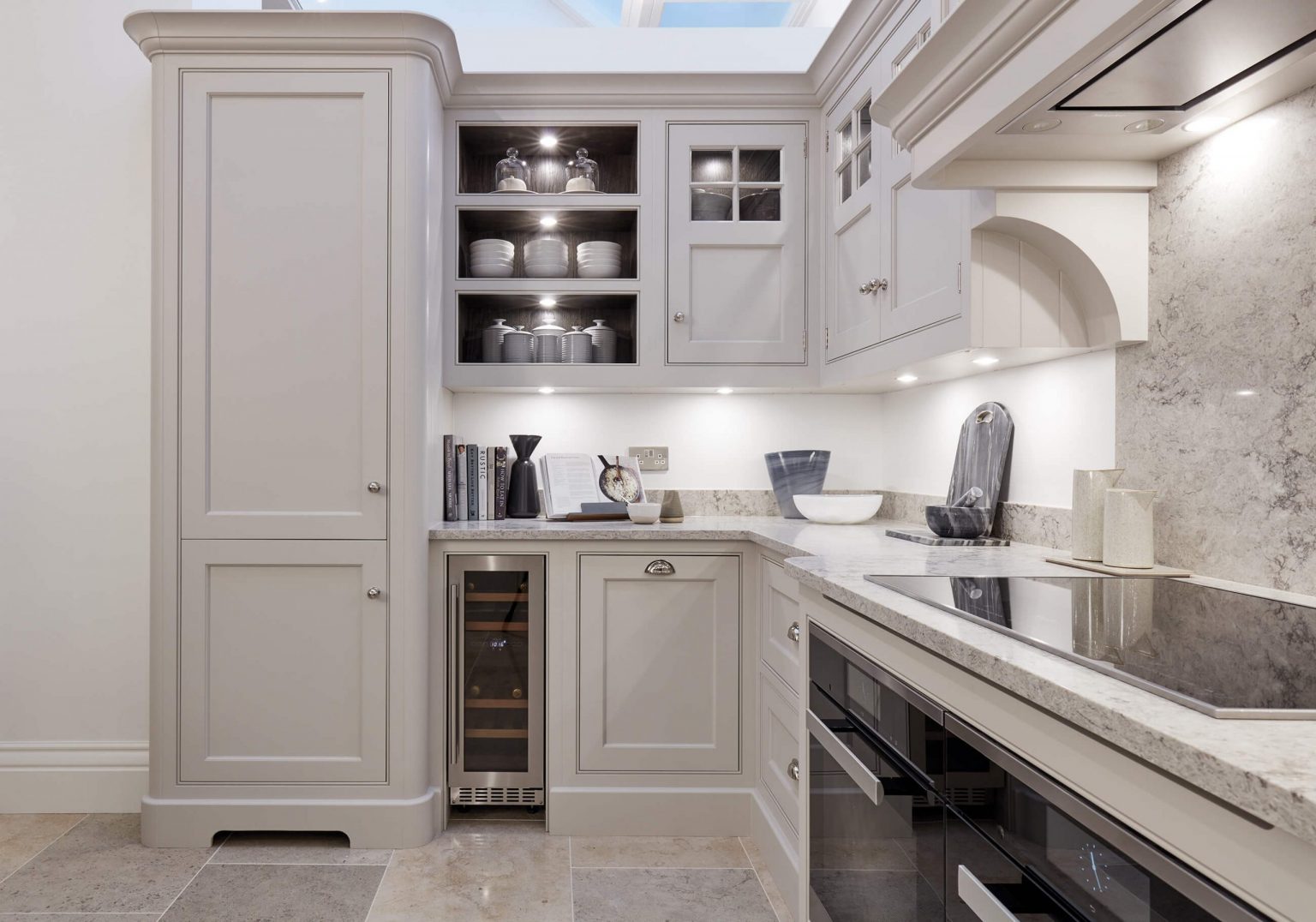 Small Kitchen Design Ideas - Intelligent Storage Solutions