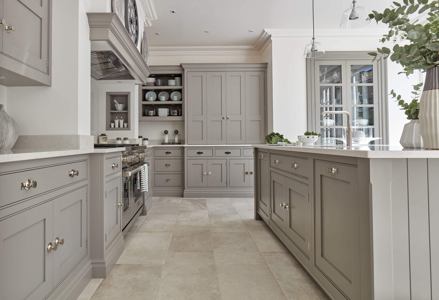 Bespoke Kitchens | Luxury Kitchen Designers | Tom Howley