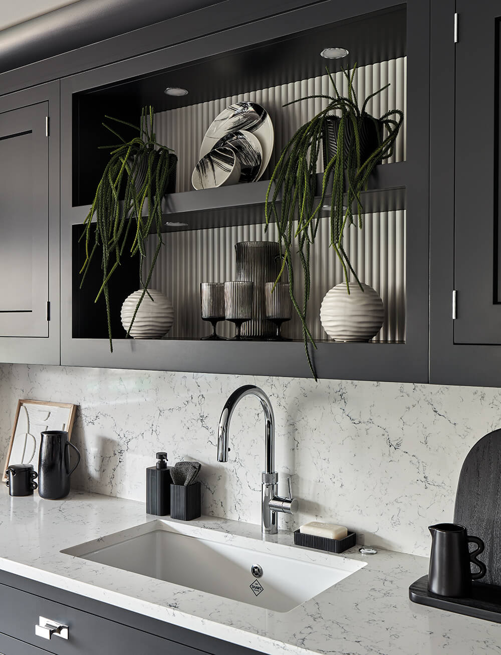 Dark Kitchen Designed for Entertaining