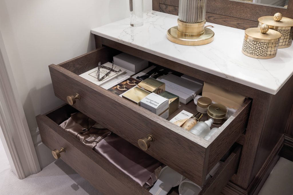 Modern Bedroom | Tom Howley