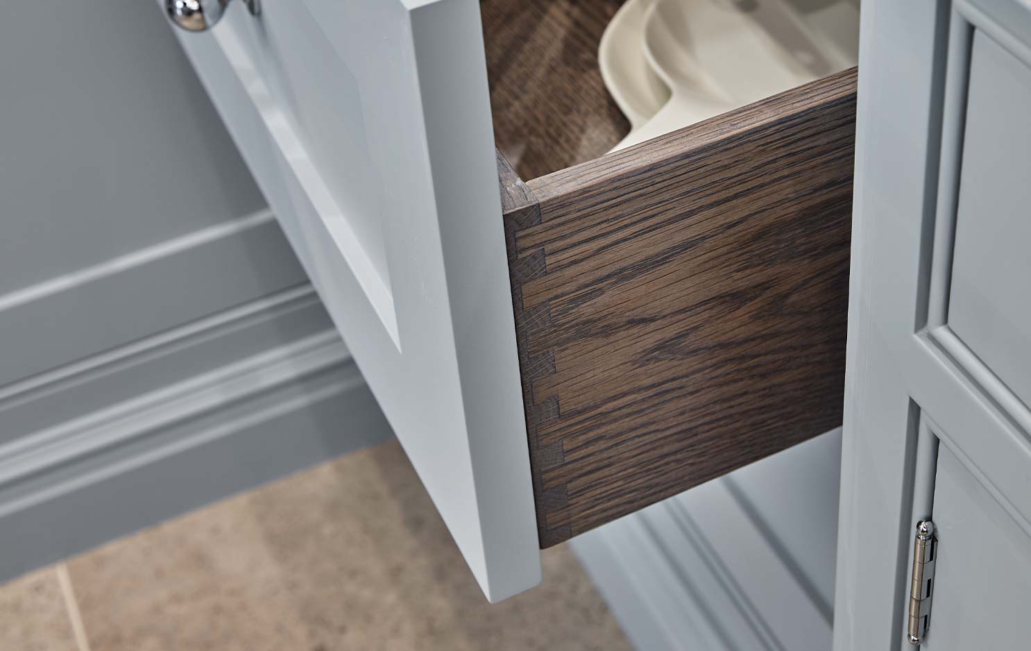 Dovetail Drawers | Kitchen Drawers | Tom Howley